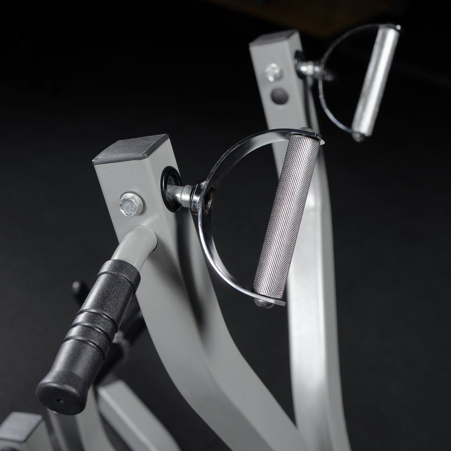 Seated Row Machine & Chest Pull Machine – Valor Fitness